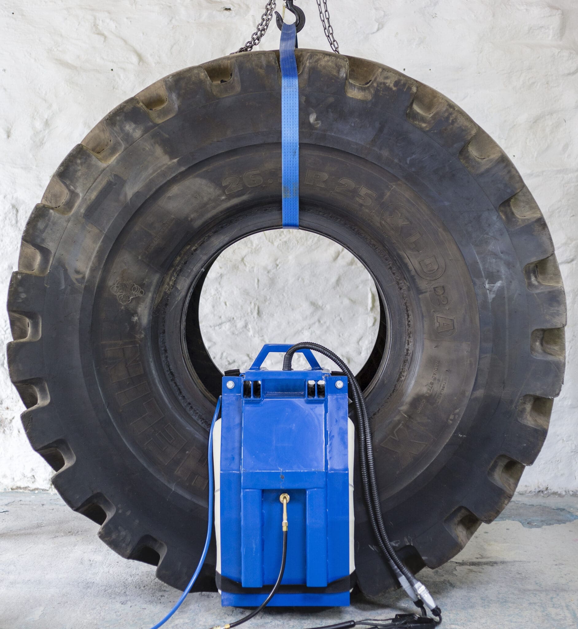 Minor damage tyre repair programs – Monaflex